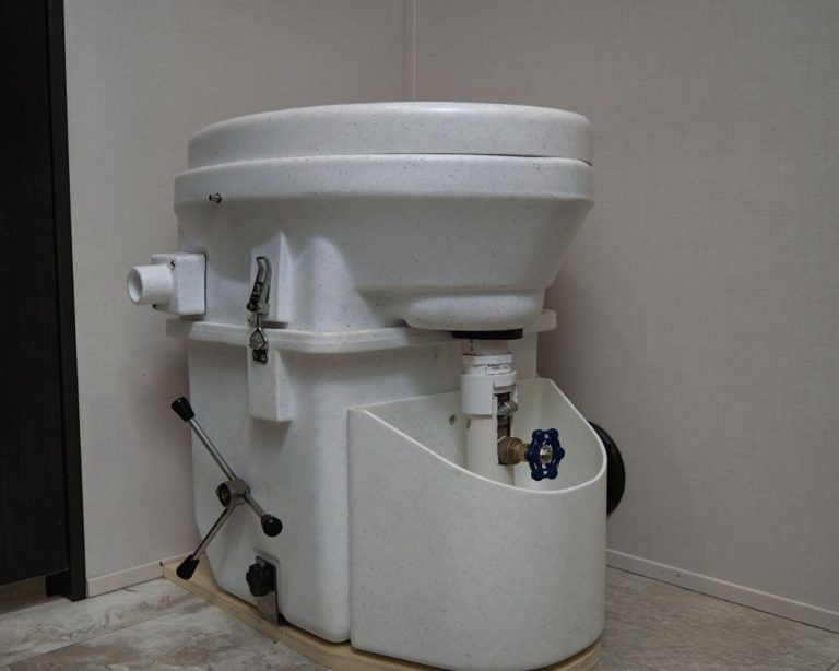 Best Composting Toilet - swankyden.com