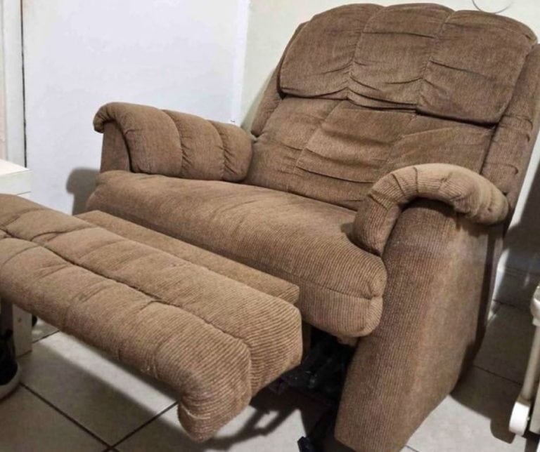 Common Lazy Boy Problems and How to Fix Them - swankyden.com