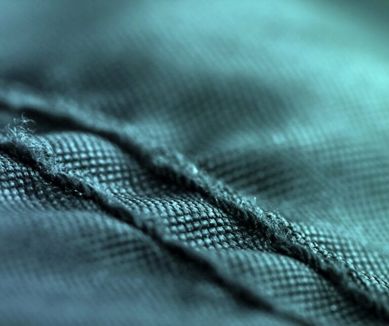 The 5 Best Permanent Spray Adhesives For Fabric in 2026 - swankyden.com