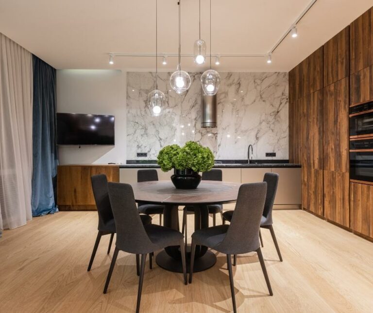 7 Best Ceiling Fans for Dining Rooms in 2026 - swankyden.com